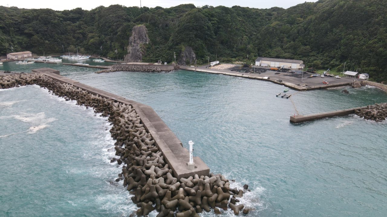 【和歌山県串本町】『樫野港｜かしのこう』の海釣りガイド（釣れる魚・駐車場・トイレ）｜和歌山釣りwalker